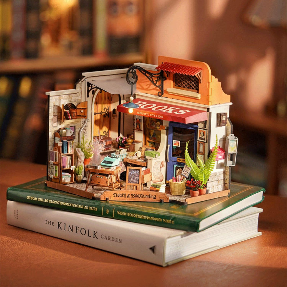 Casa Miniatura Rolife DIY Mini House Corner Bookstore – Dibu Chile
